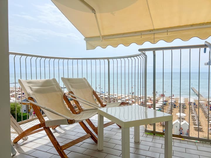Appartamento Fronte Mare Con Vista Panoramica - Lido de Jesolo