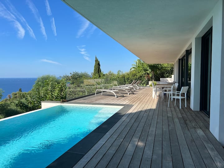 Villa Boreas: Pool, Meerblick & Studio, 155 Qm - Rayol-Canadel-sur-Mer