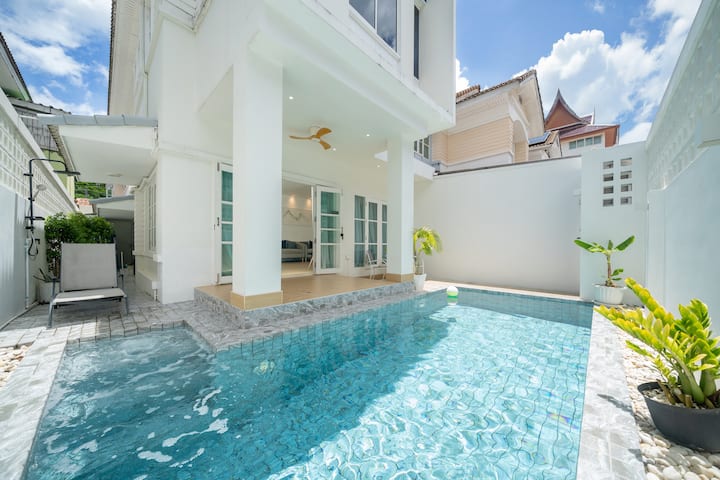 Modern Pool Villa | 4br | Near Beach + Nightlife - Patong Beach