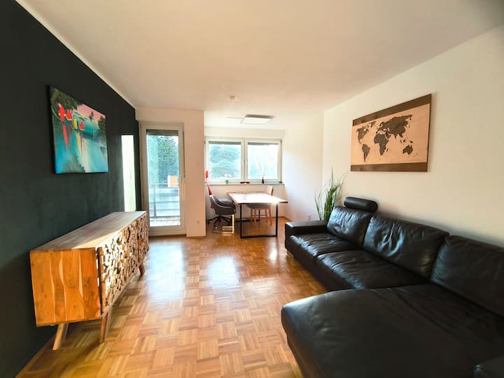 Nice And Sunny Flat (Long Term Only) - Innsbruck