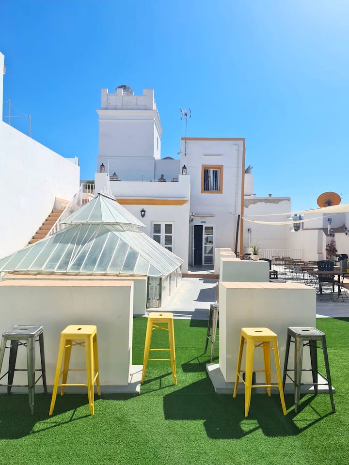 Family Room For 4 Pax With Private Terrace - Cádiz