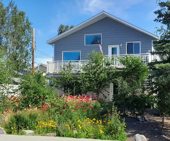 Ardenguesthouse Ensuite Couple+single 200 W Taxes - Yellowknife