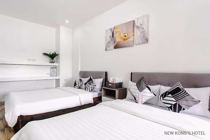 #303 New Kong's Hotel Double Bed Room - Olongapo
