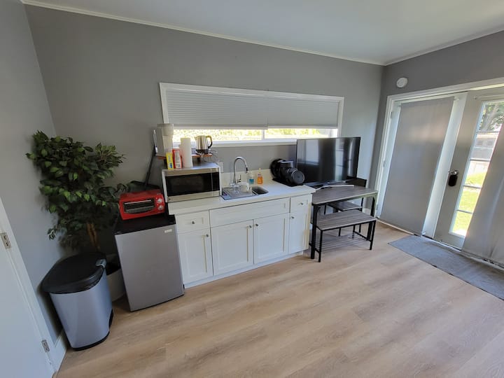 Pvt Guestroom Minutes From Universal & Hollywood - Los Angeles, CA