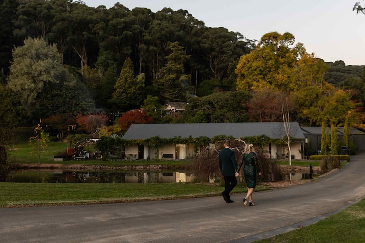 Deluxe Suite @ Glen Elborne Estate - Dandenong Ranges