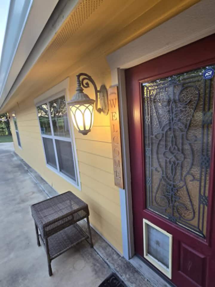 Diane's Delight - Temple, TX