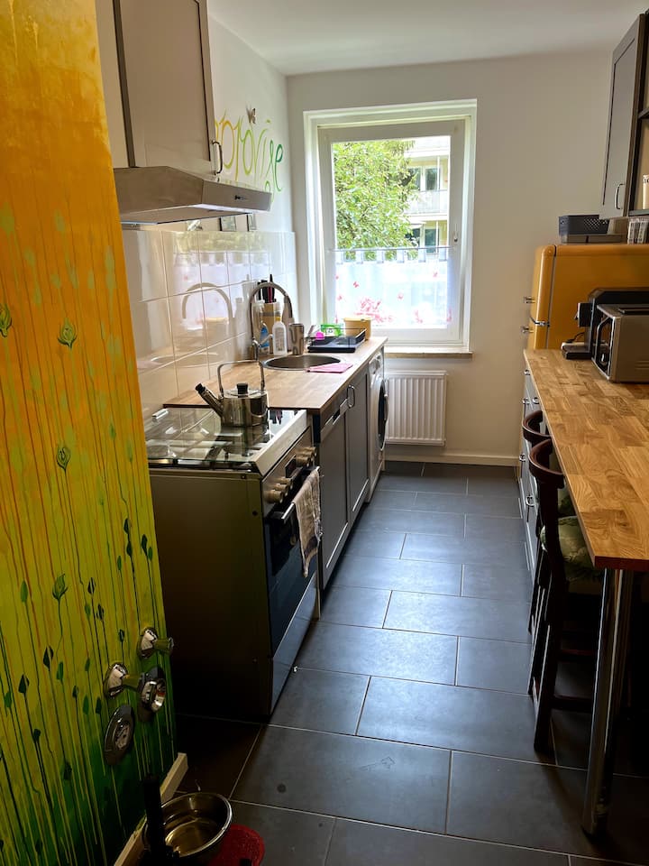 Cozy Room W Balcony In Centrally Located Apartment - Múnich