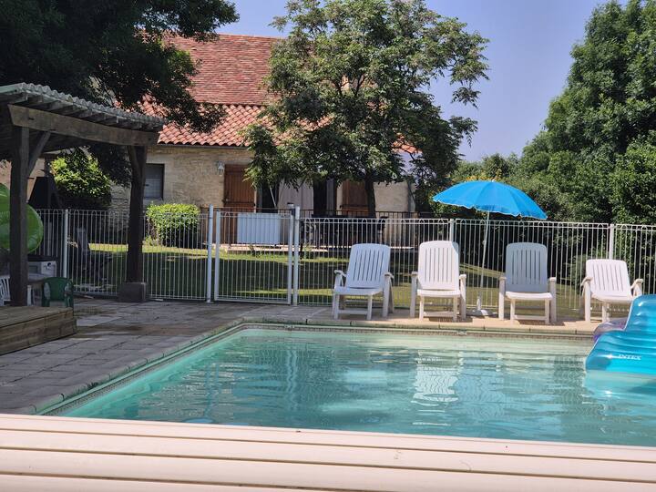 Gîte 5 Personnes Avec Piscine Sécurisée - Gourdon