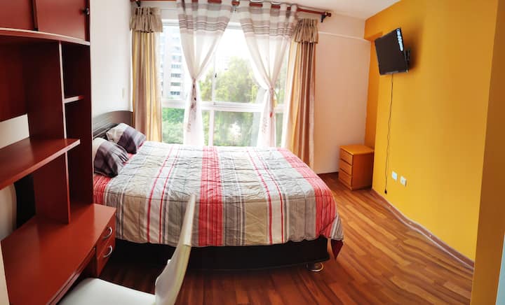 Magnífico, Cómodo Y Completo Departamento Amoblado - Lima