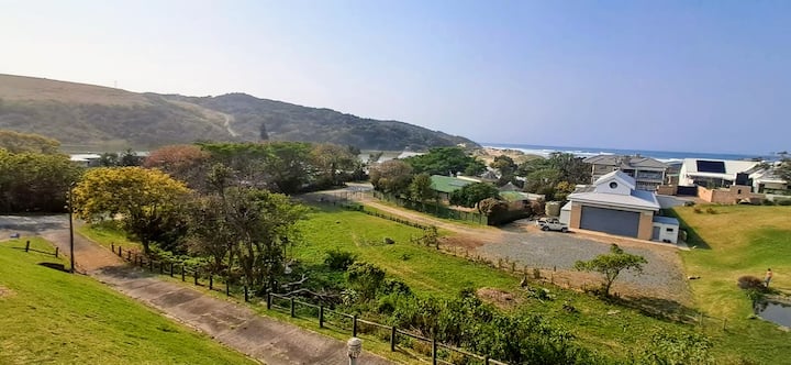 Morgans Bay Home With A View -Special Place To Be! - Morgans Bay