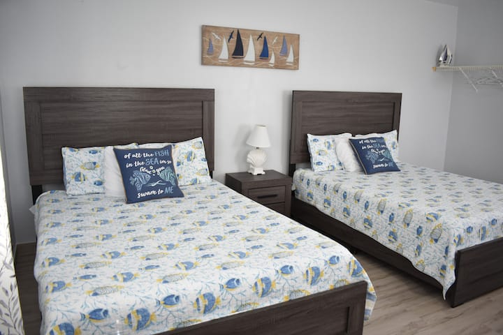 Ocean View Exclusive Double Queen Studio - Cayman Islands