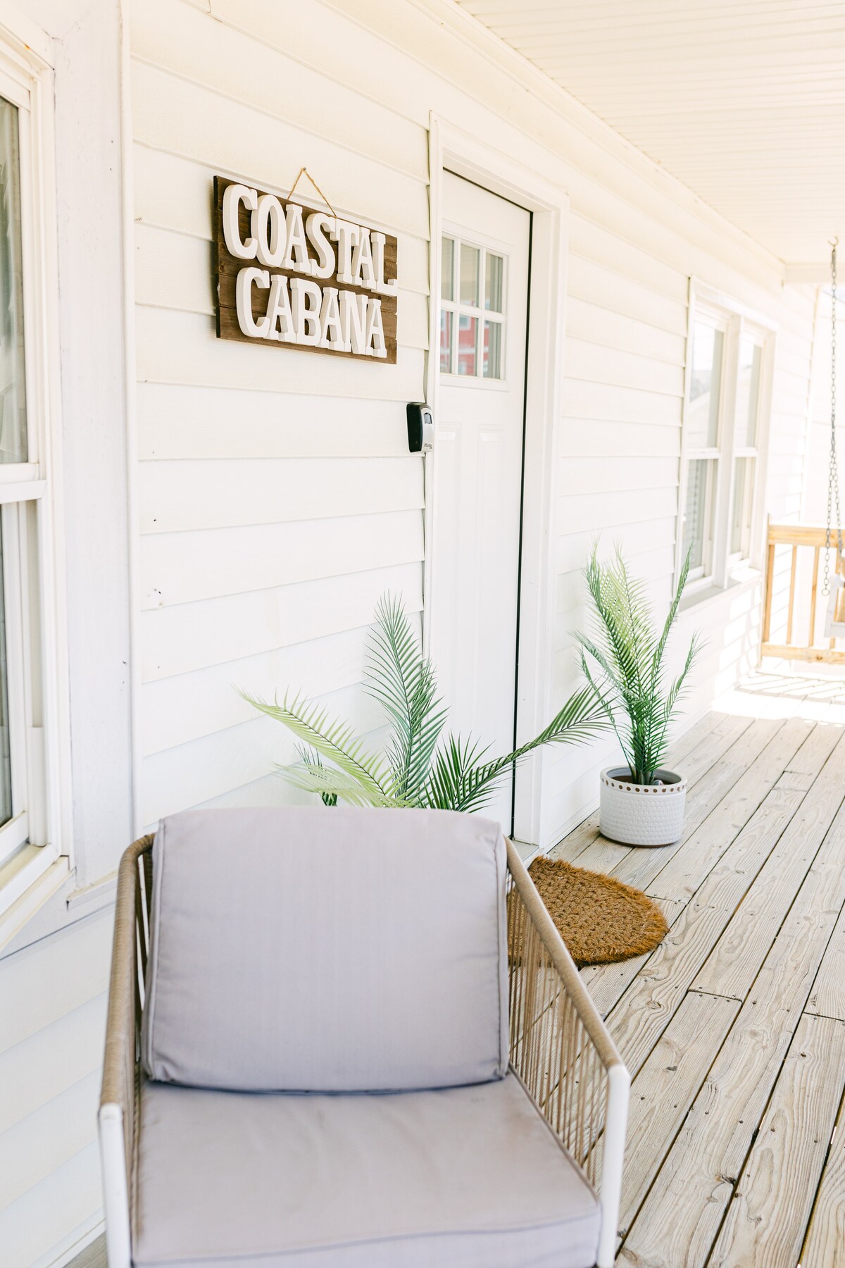 Coastal Cabana 1 Block to beach with sound view Houses for Rent in Carolina Beach North Carolina United States Airbnb