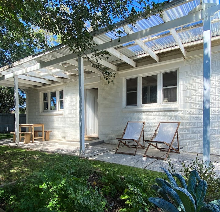 The Special House - Moments To The Water - Woy Woy