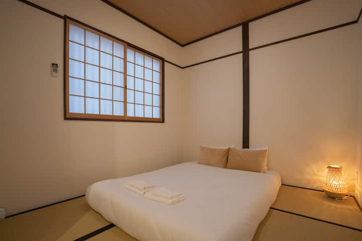 Quiet Kyoto Home|high Ceiling|central Location - Kyoto
