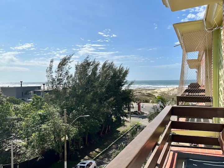 Apartamento Na Praia Grande Com Vista Para O Mar - Torres, Brazil