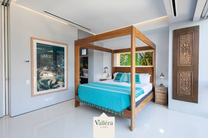 Pier 57 · Tropical Modern · Artisan Design - Puerto Vallarta