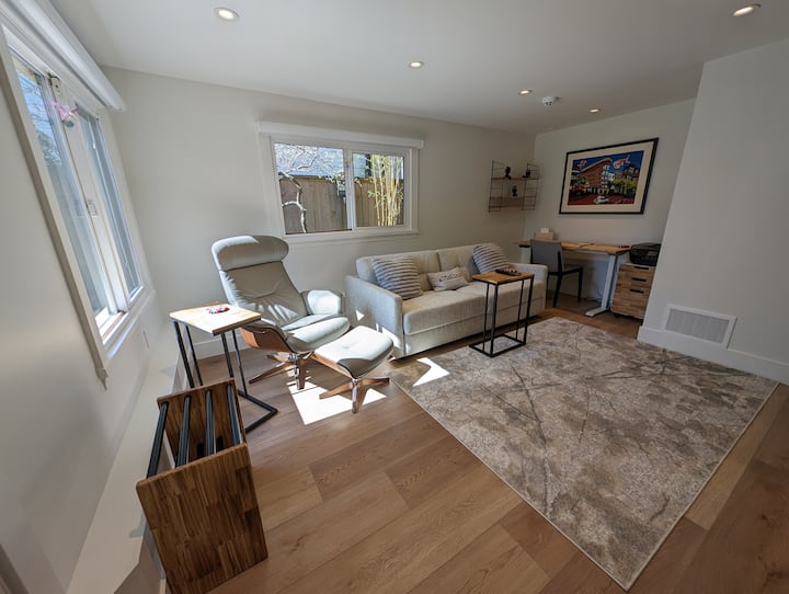 Kitsilano-the Straight House Garden Level Retreat - Vancouver