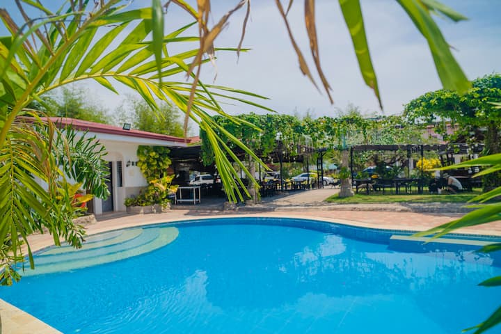 Pvc Townhouse # 3 - Panglao
