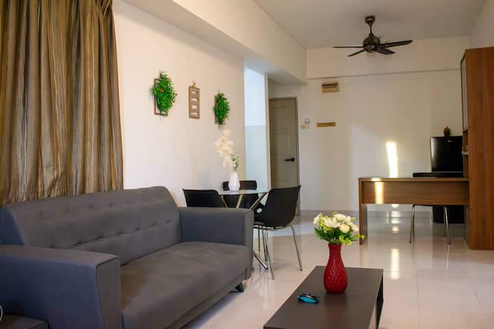 Subang Usj Cozy Above Mall Near Lrt,sunway&factory - Subang Jaya