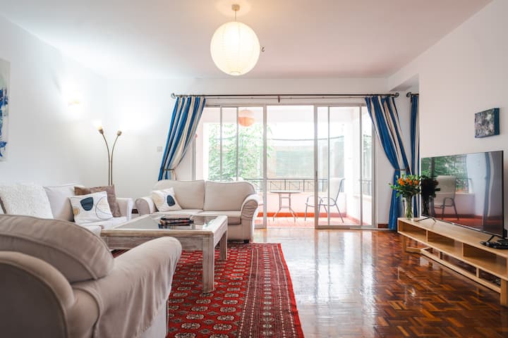 Lovely 3-bdrm Apartment W Patio, Pool, Gym, Garden - Kenya