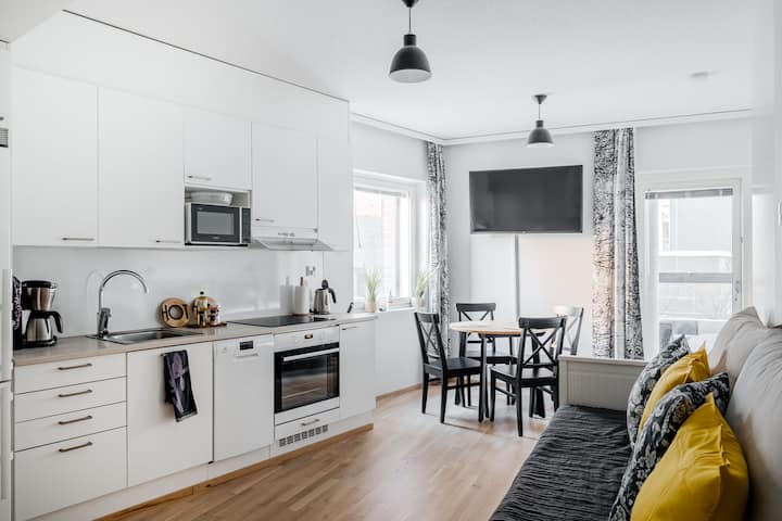 32m2 Condo & Own Parking Place Indoors - Turku