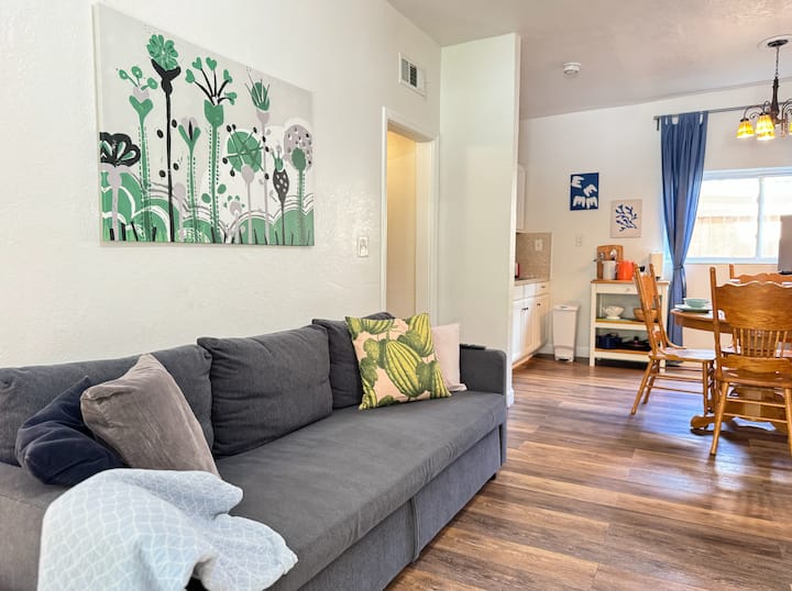 Bright, Beautiful Orlando Home - Close To It All - Winter Park, FL