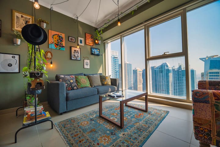 Mojo35 Skystudio…
Metro-2m Walk
Marina-15m Walk - Dubai