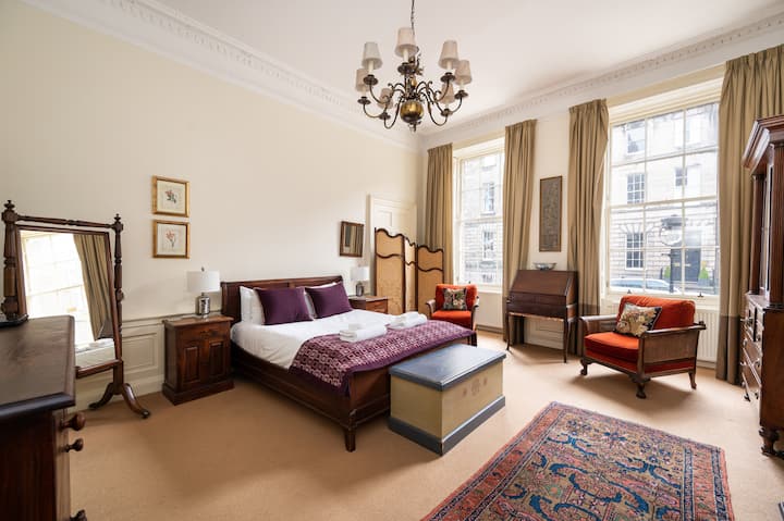 Grand New Town 1 Bed - Edinburgh