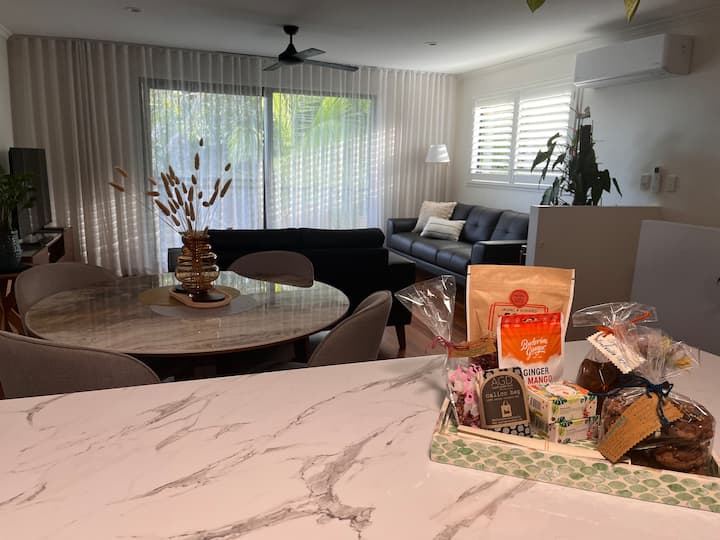 Alba Bella
Our Beautiful Abode 
Noosa~sunrisebeach - Peregian Beach