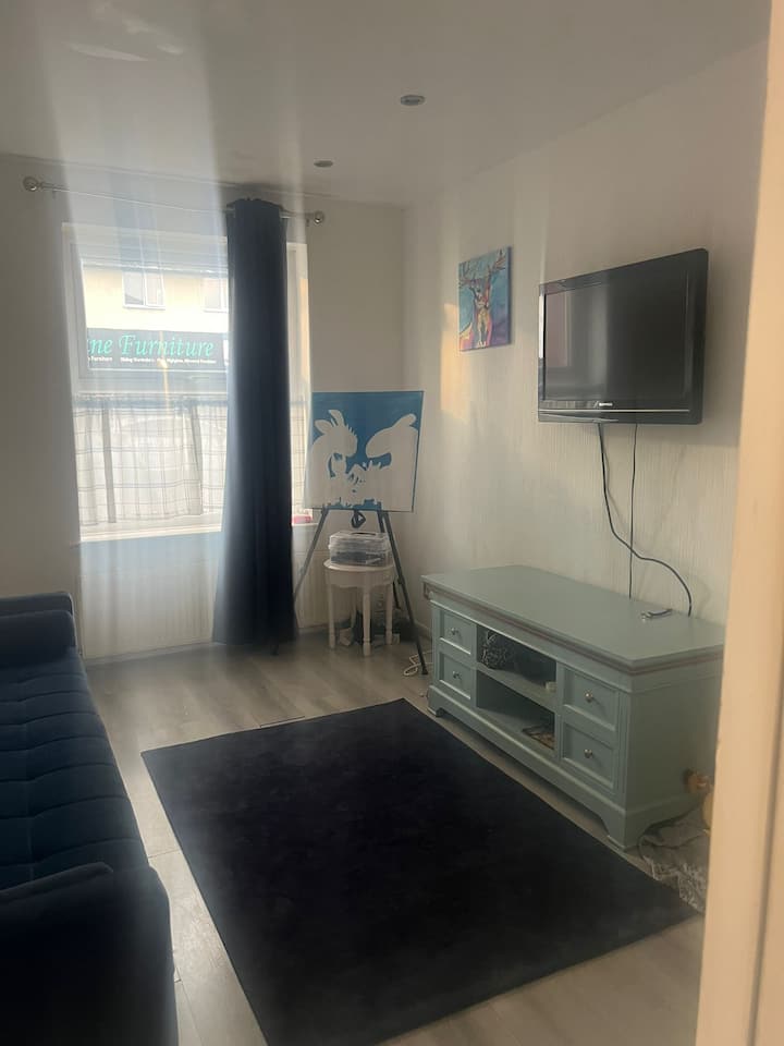 Compact Cosy 3 Bedhouse-2.5 Miles From City Centre - Solihull