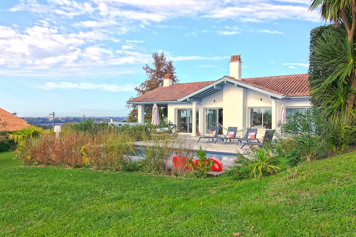 Villa, Piscine, Proche Plages Biarritz-anglet, Vue - Bayonne