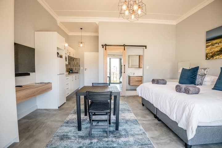 Unit 1 House Kelné Pringle Bay Self Catering - Pringle Bay