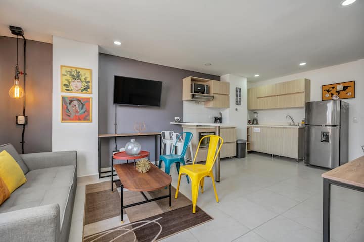 Charming Apto 2bds 2 Ba Near Poblado - Ca 301 - Medellín