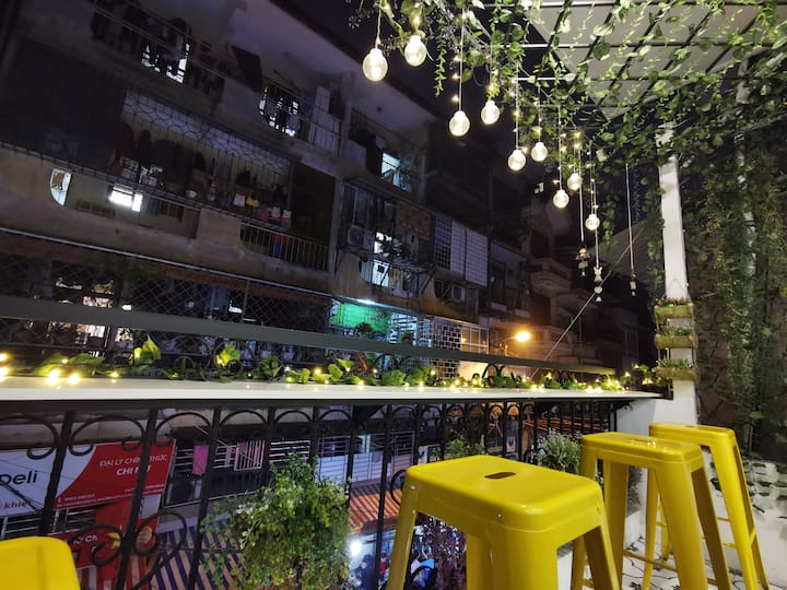 Trainstreet | Localview Balcony| Netflix| King Bed - Hanoï