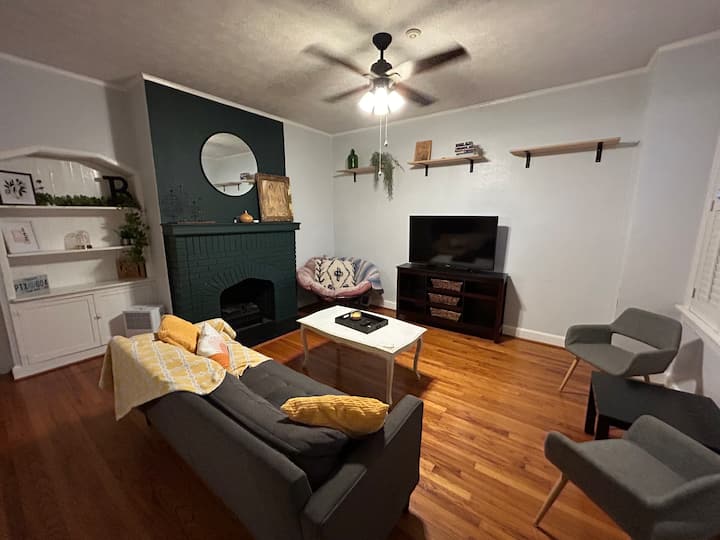 ☆Fully Stocked Kitchen☆3min To Dt ☆No Stress☆ - Columbus, GA