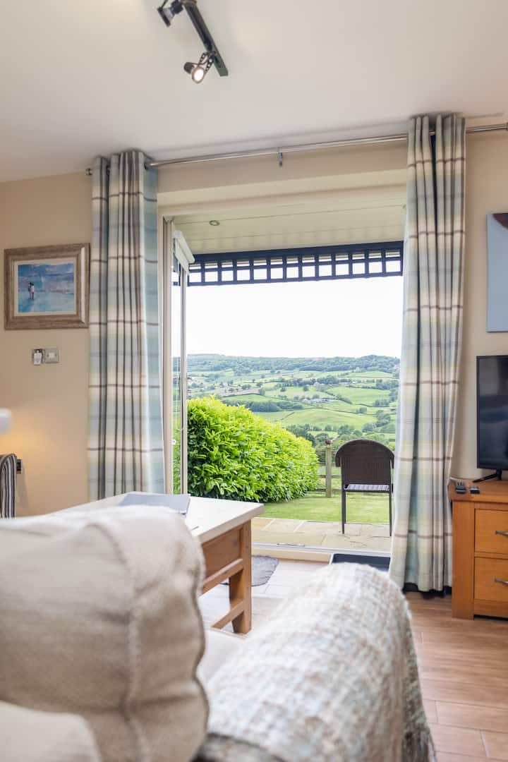 Cowslip Retreat - Goathland