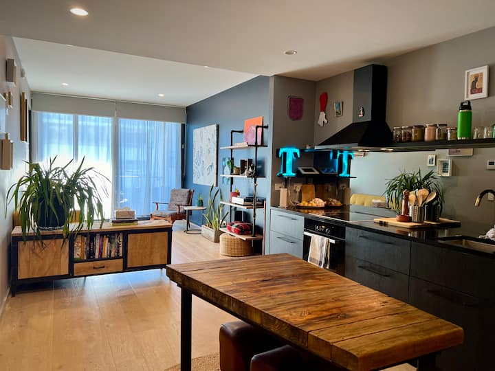 Kingston Foreshore
Everything In Walking Distance - Queanbeyan