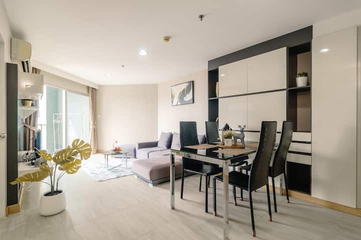 The Heartfelt Sky : 2 Br / Mrt/ Pool - Bangkok