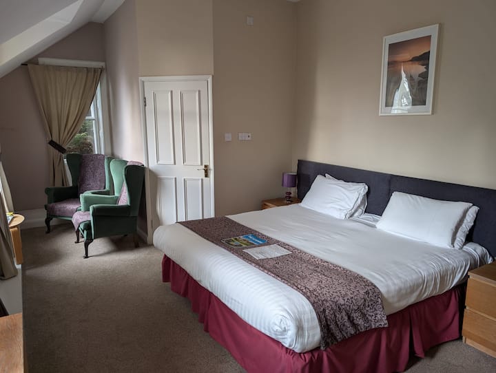 Gordon Arms 10 Miles South Of Edin On A702 Room 2 - Peebles