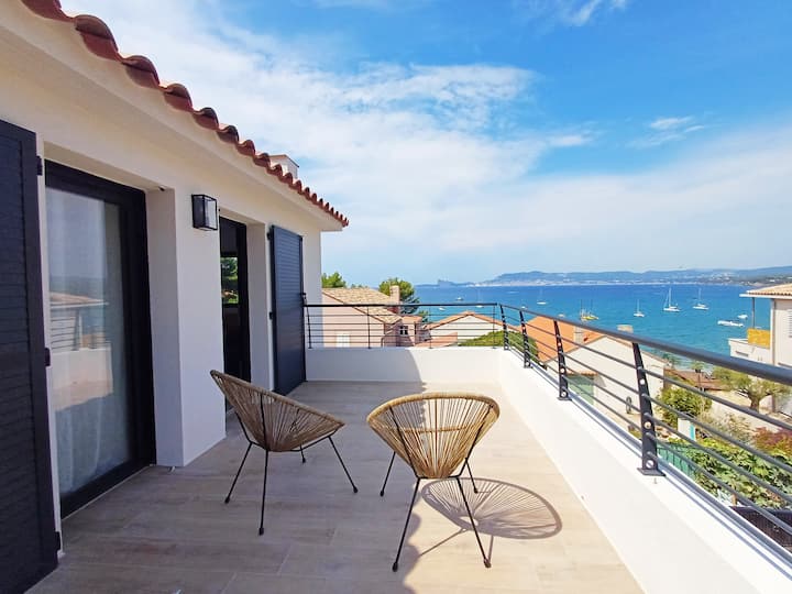 Maison Rénovée à 2 Pas De La Plage, Clim, Parking - Saint-Cyr-sur-Mer