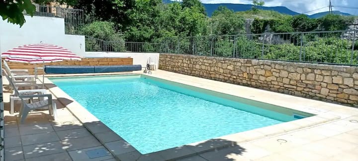 Le Lavandier - Appartement 4/5 P. Village Médiéval - Drôme