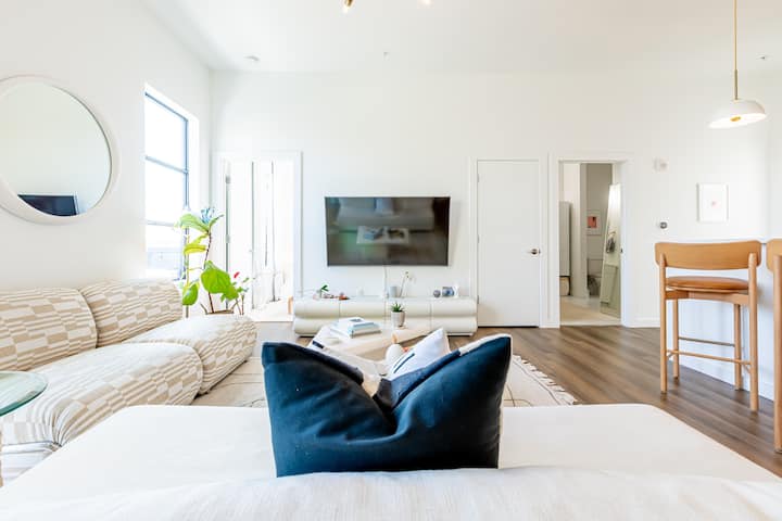 Pristine Penthouse Loft - Walkable To 12 South! - Nashville, TN