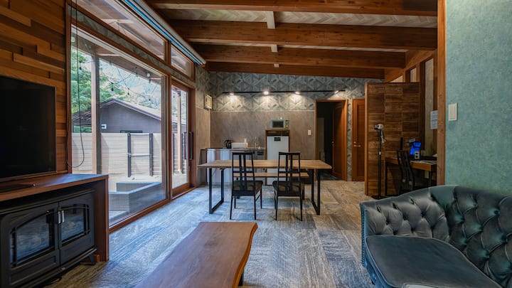 【1棟貸しのコテージとサウナ】wat Resort プライベート ヴィラ ひだいちのみや A棟 - Takayama