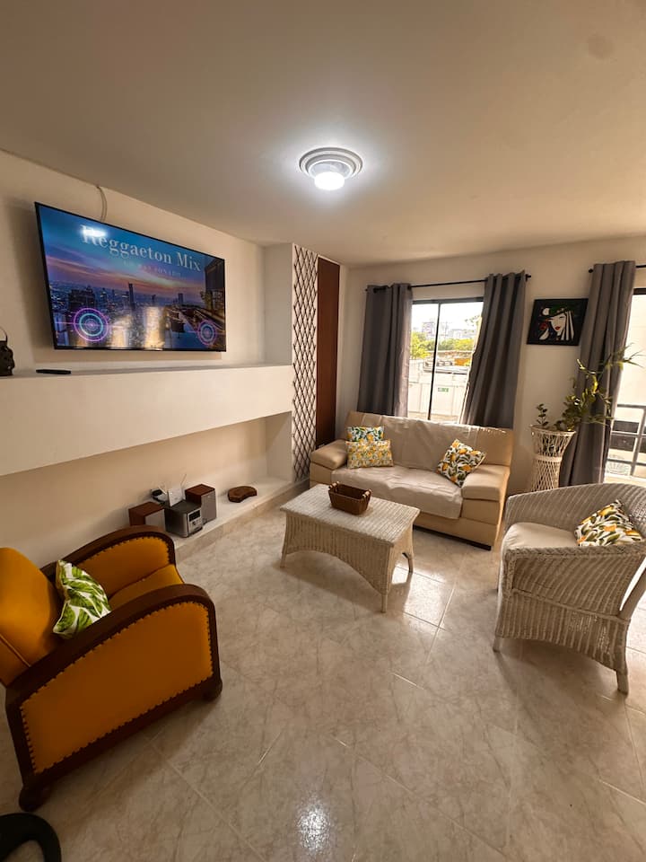 Rodadero Amplio Muy Cerca Al Mar - Santa Marta