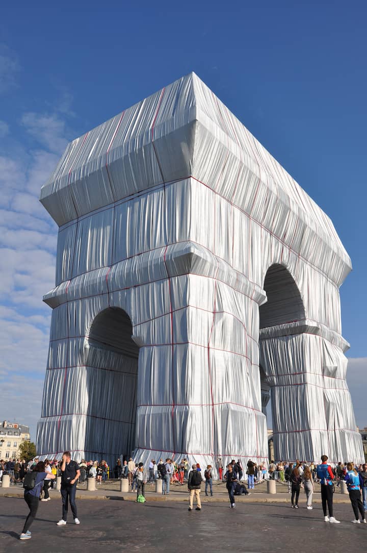 Champs Elysées / Arc De Triomphe - Paris