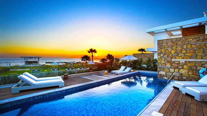 Luxury Beachfront Villa - Cy - Paphos