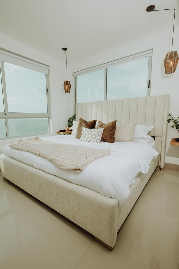 2 Bdrm Beach Front Walking To Centro And Beach - Cartagena de Indias