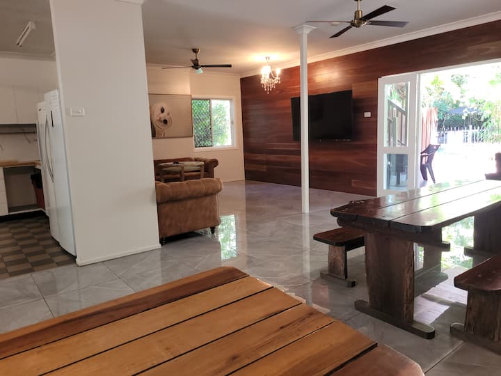 Travellers Paradise Guest House - Cairns