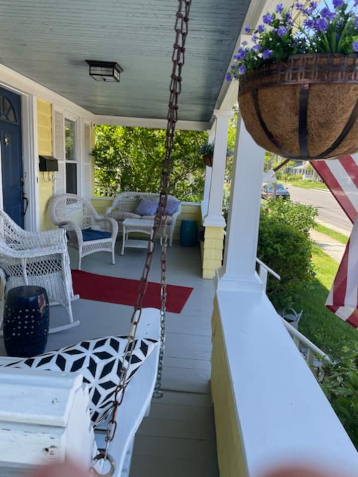 Lovely Family Beach House Steps To Everything! - East Main Street, NJ
