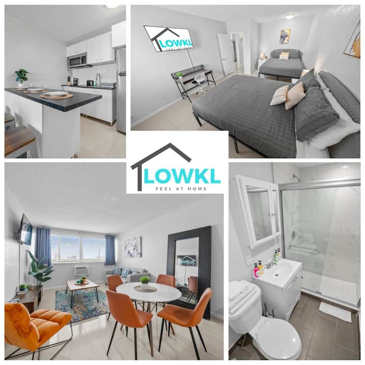 Spacious 1br Apt W/ 2 Queen Beds In Coconut Grove - Miami, FL